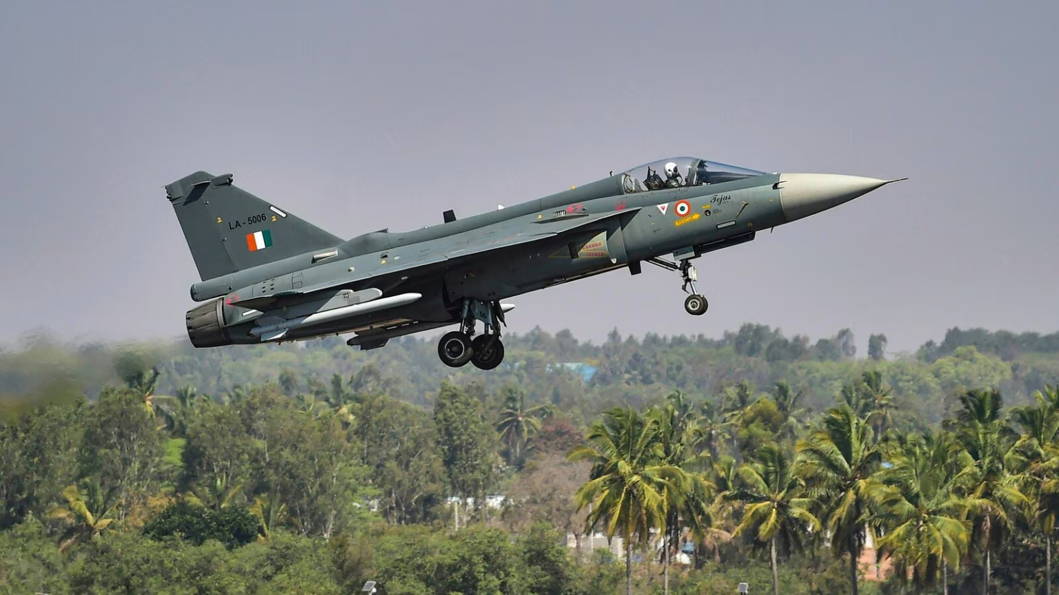 Cabinet Clears 97 Tejas Fighters for the IAF - AlphaDefense.in